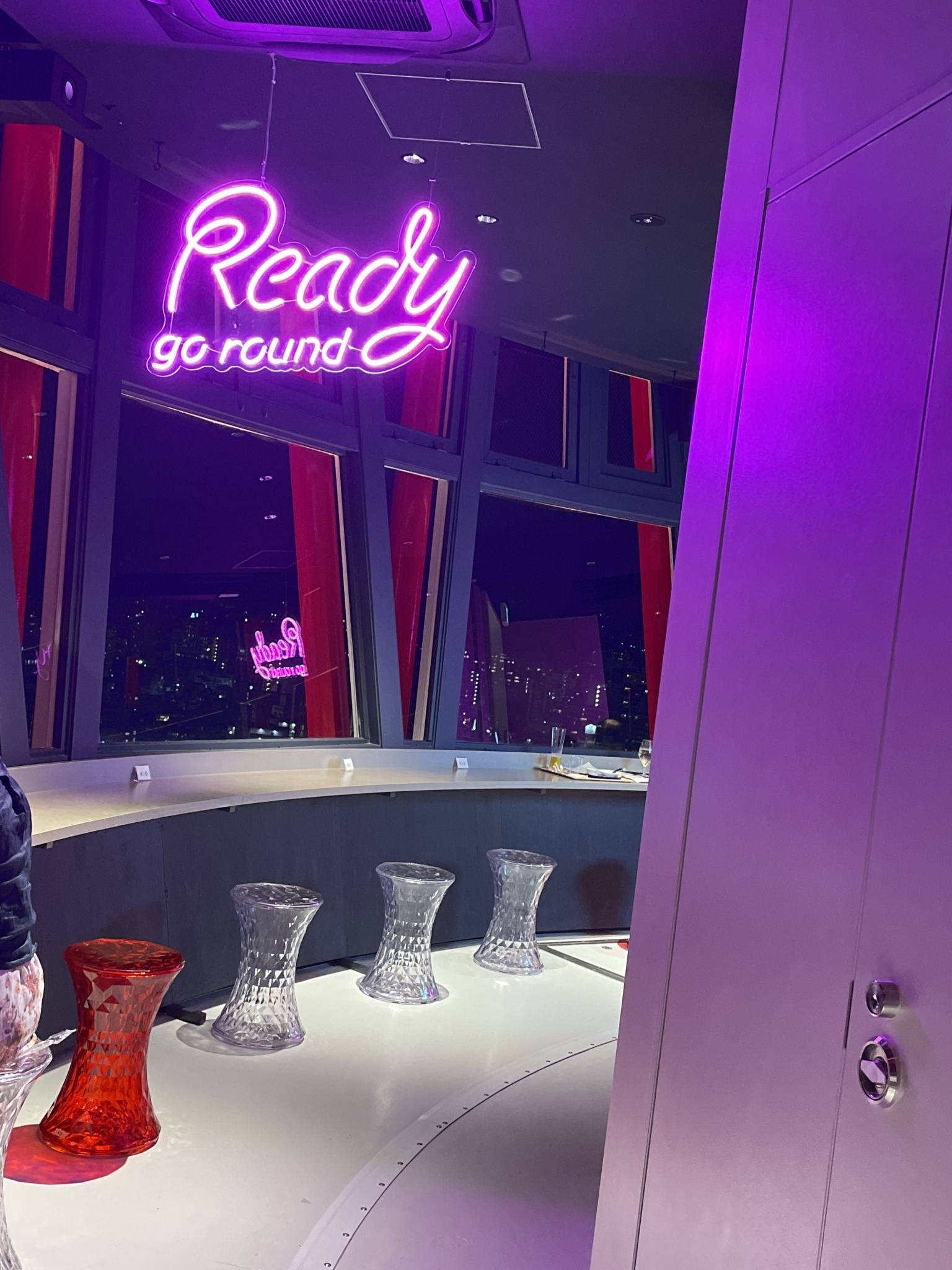 回転カフェ＆バー「Ready go round」の感想・レビュー！ | えむおのグルメ・お出かけブログ